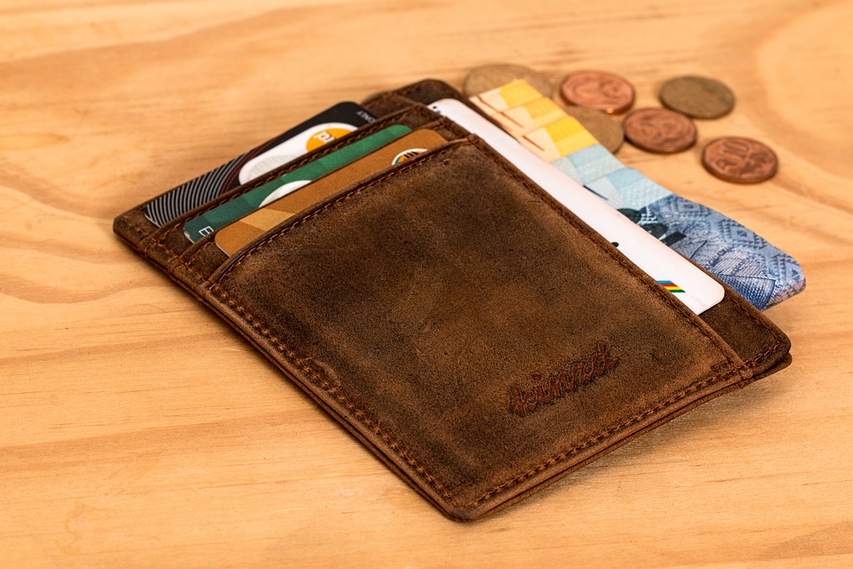 Apa yang Harus Dilakukan Bila Dompet Hilang? | SimulasiKredit.com